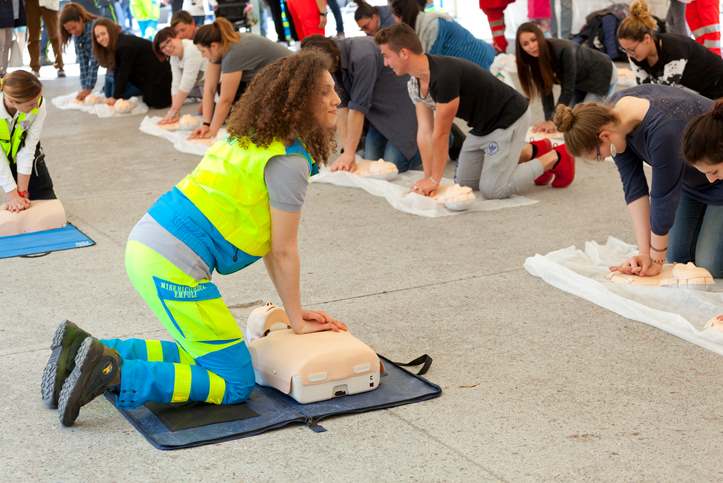 Spanish CPR First Aid class in San Jose - Emergency & Health Training ...